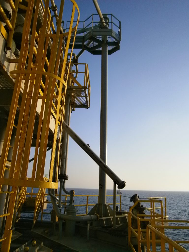 OLYMPUS DIGITAL CAMERA - Cube Offshore