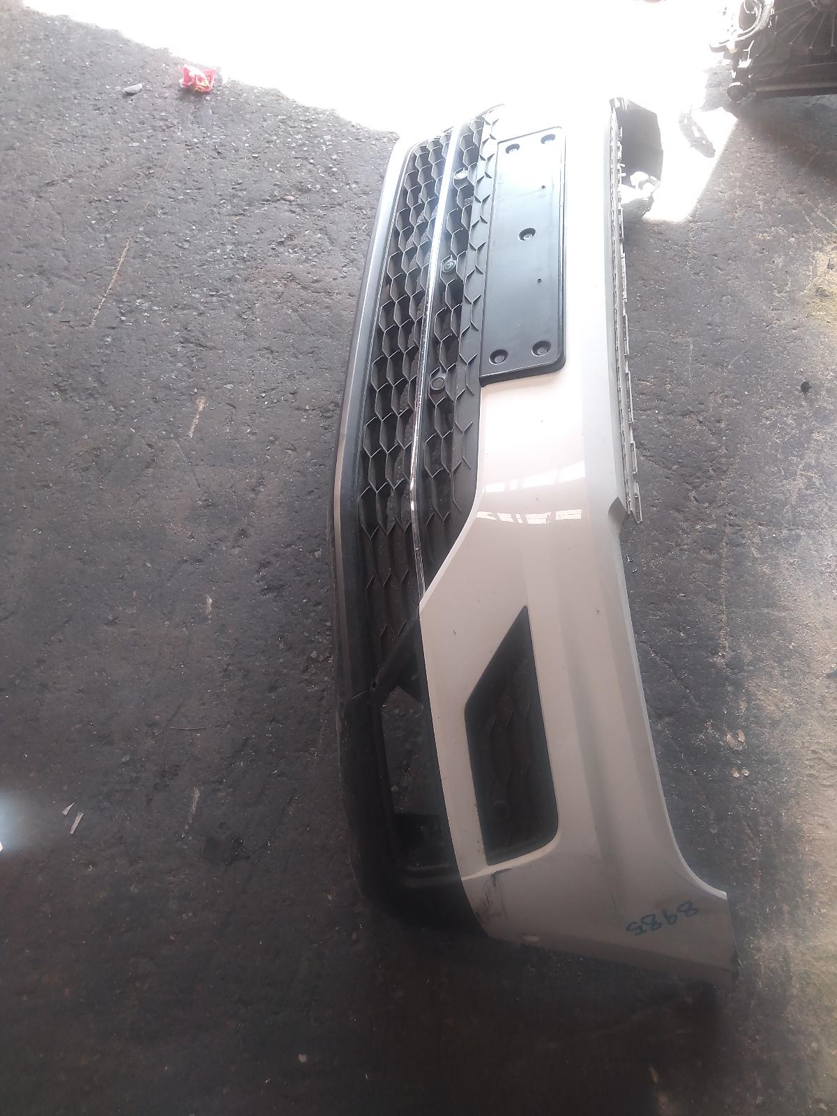 Front Bumper Tiguan Volkswagen 2021