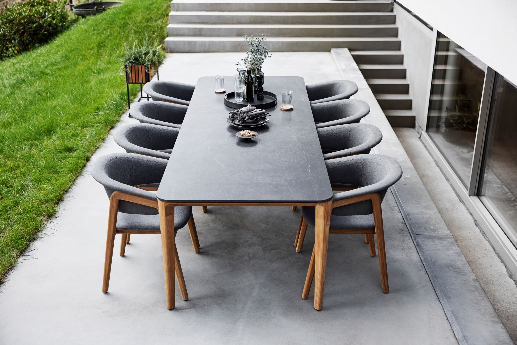Aspect Dining Table - Teak Base | Loam