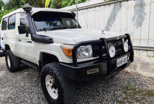 Used Toyota Land Cruiser for Sale in 2 Mile National Capital ID 321756