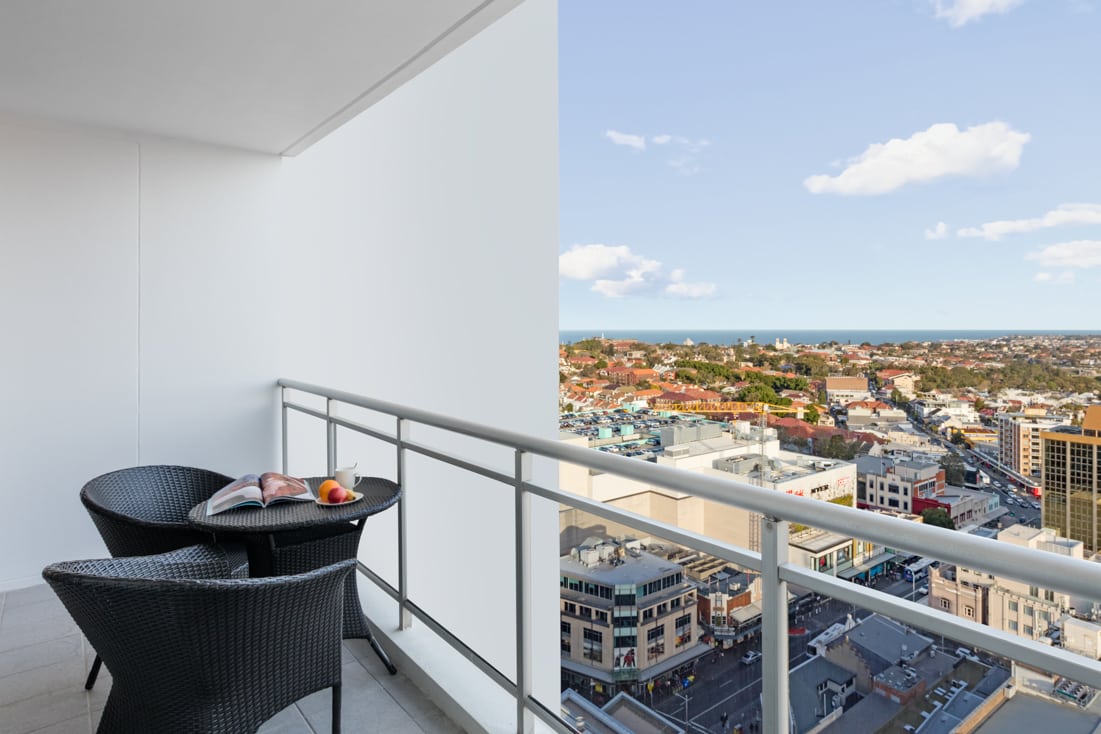 Meriton Suites Bondi Junction Gallery | Meriton Suites