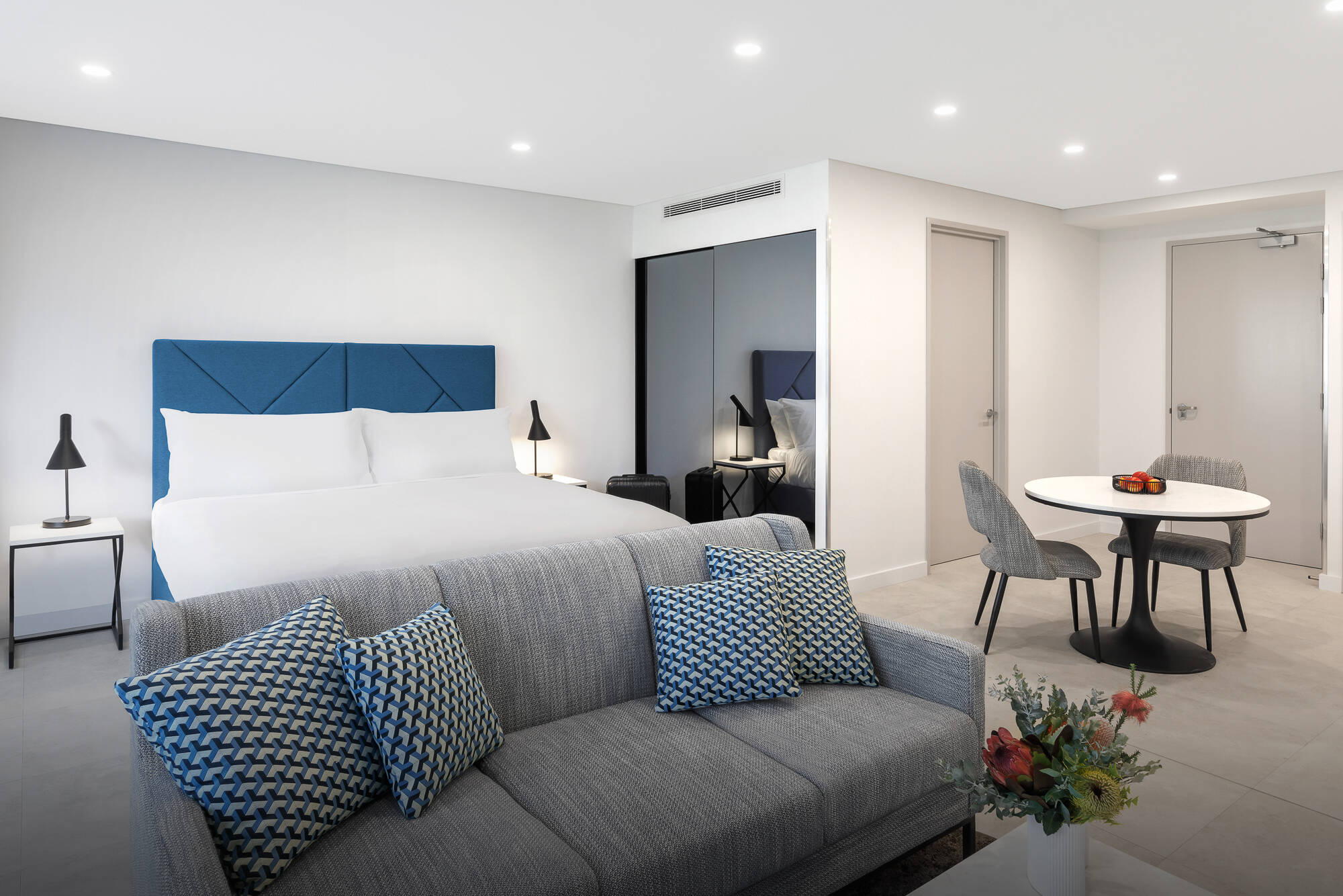 Meriton Suites | Sydney, Brisbane & Gold Coast