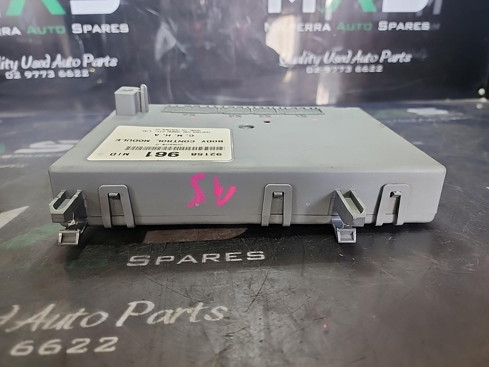 Ecu Commodore Holden 2004