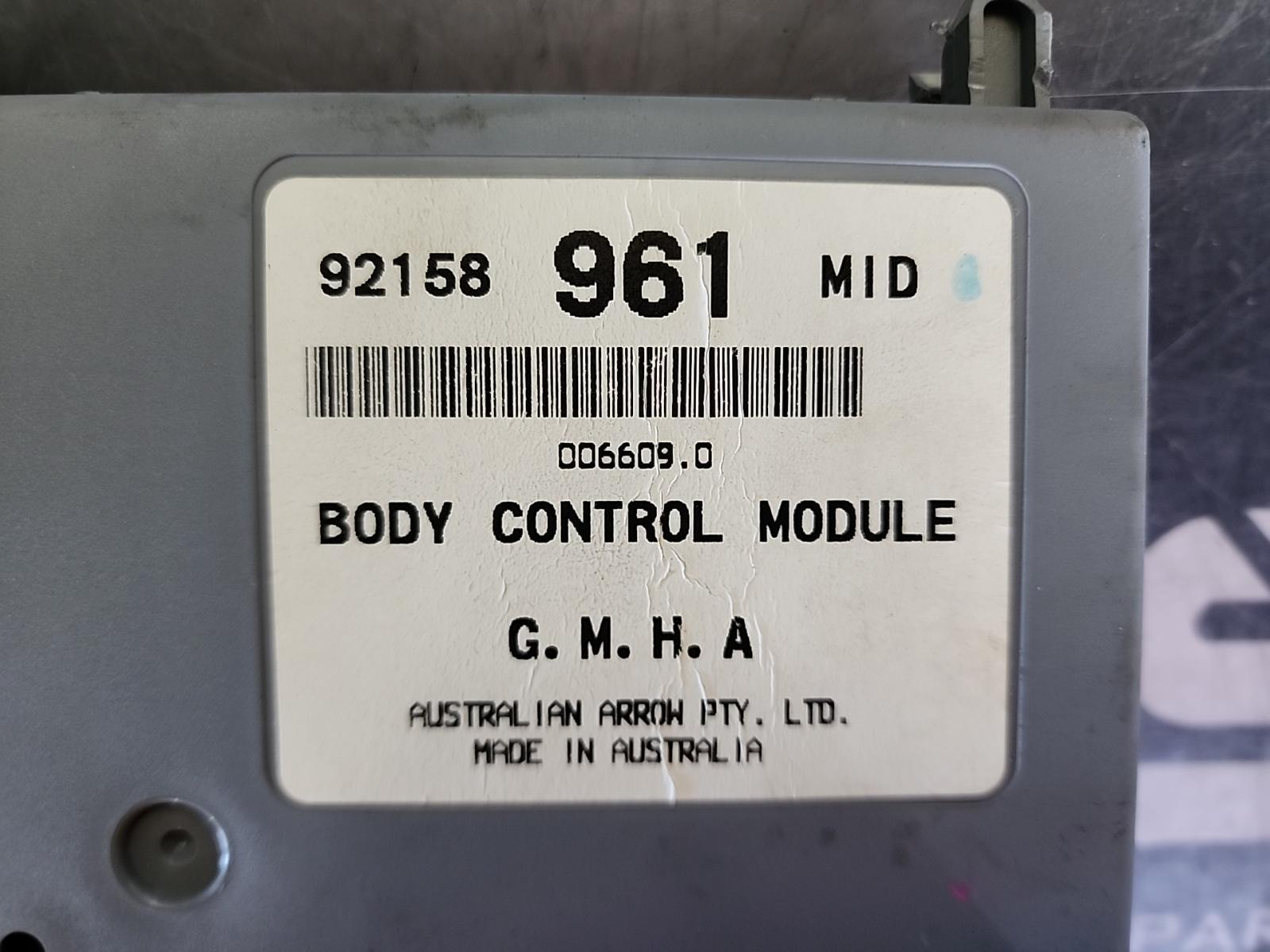 Ecu Commodore Holden 2004