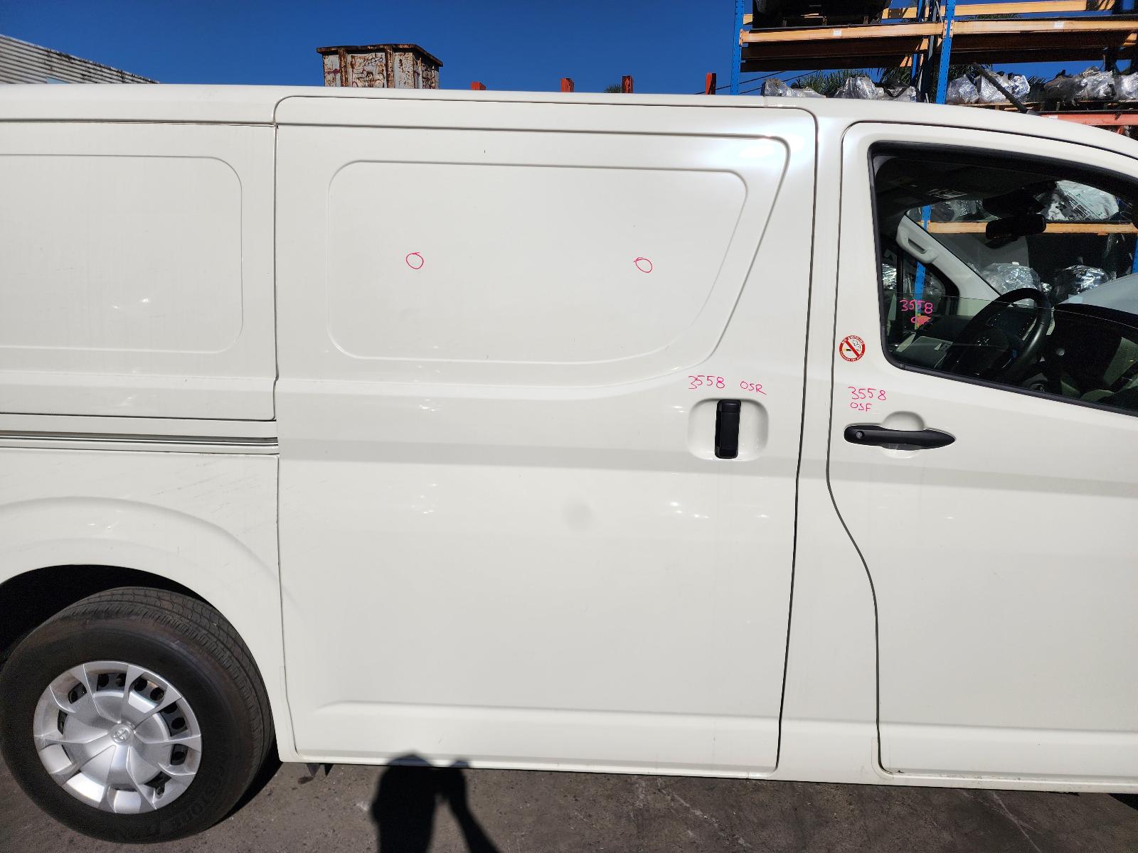 Door/Boot/Gate Lock Hiace Toyota 2022