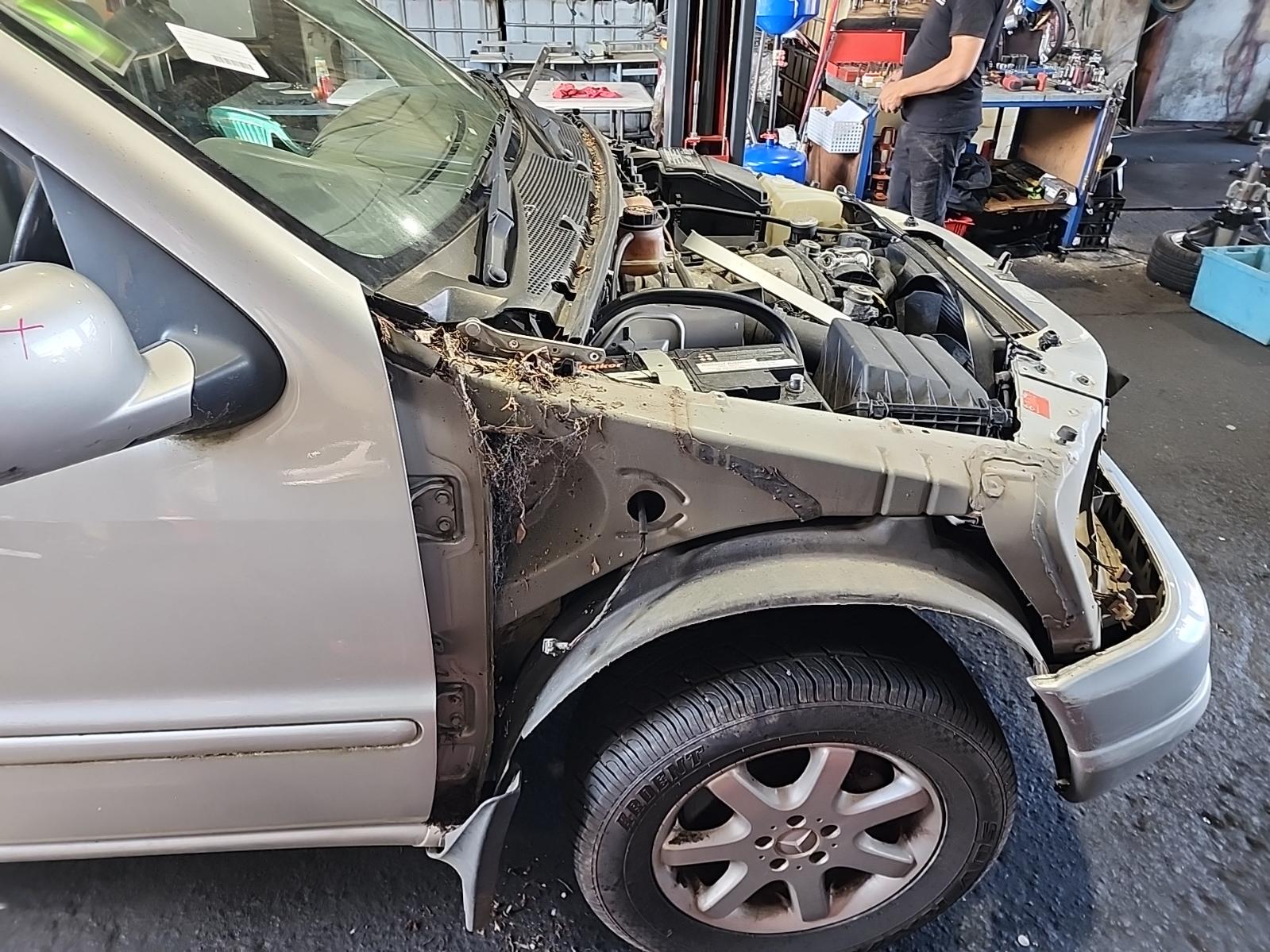 Misc Switch/Relay M Class Mercedes 1999