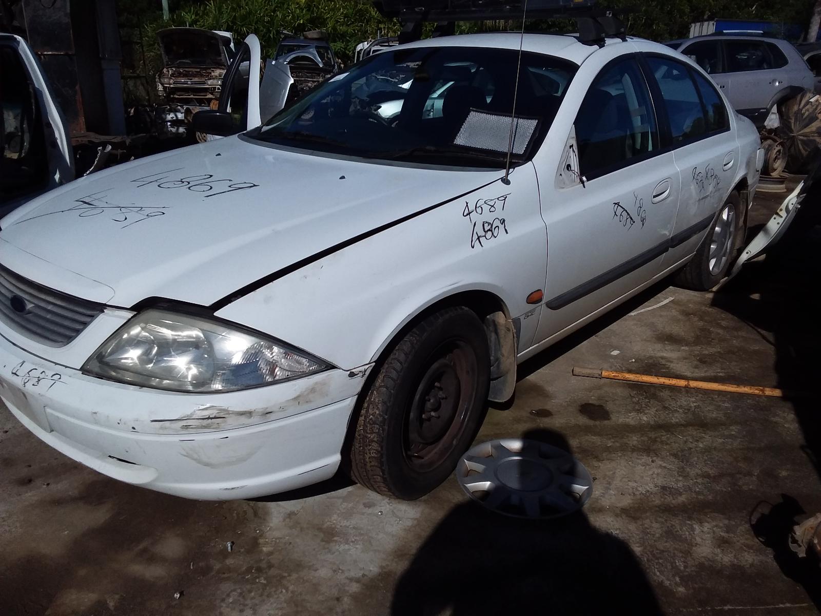 Left Rear Wnd Reg/Motor Falcon Ford 2001