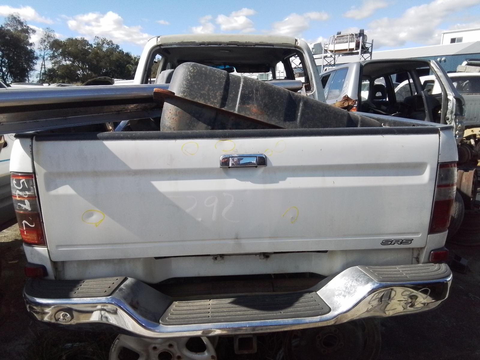 Column Hilux Toyota 2002