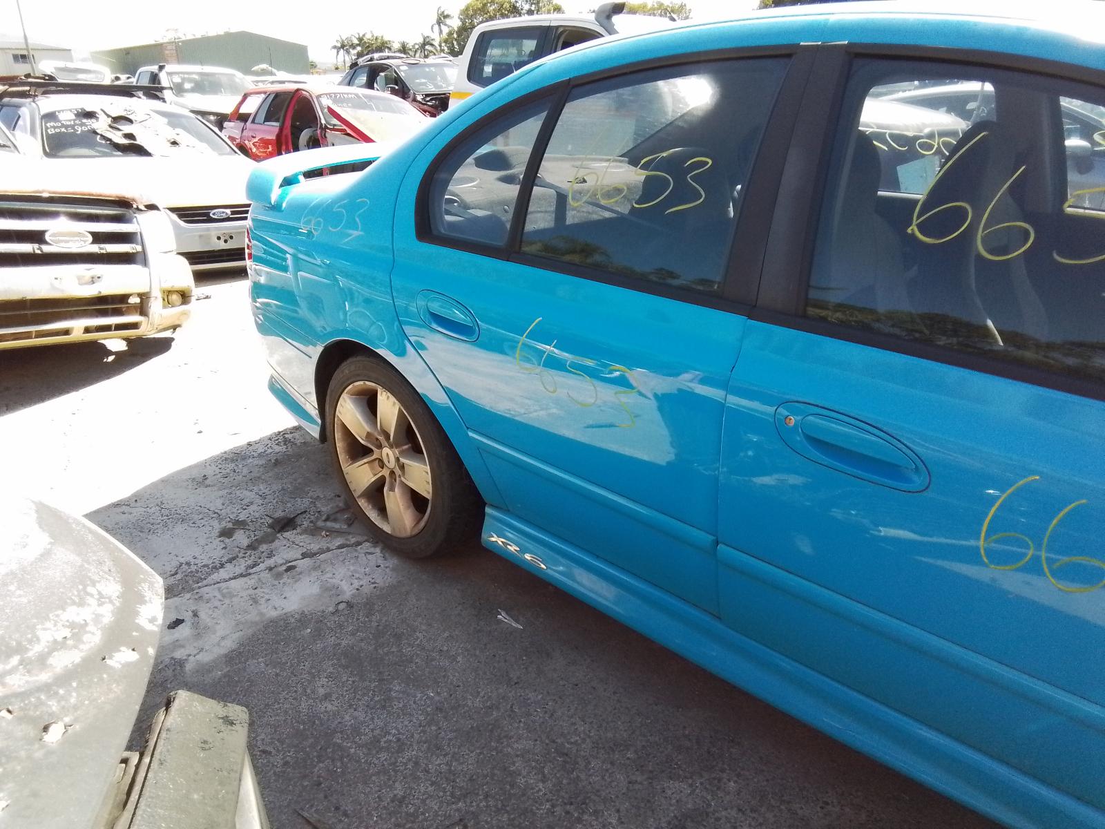 Right Indicator/Fog/Side Falcon Ford 2007