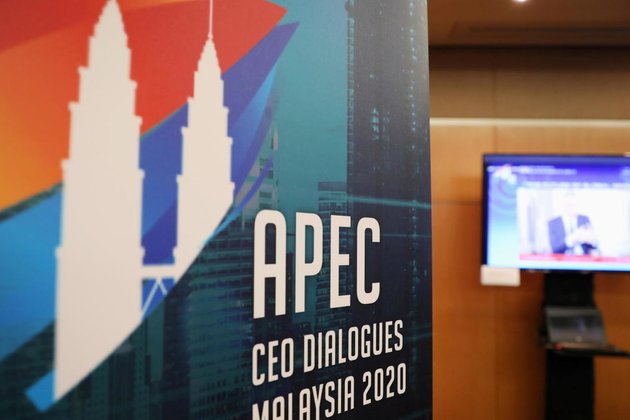 U.S. President Trump makes virtual appearance at Apec meet - Move FM News