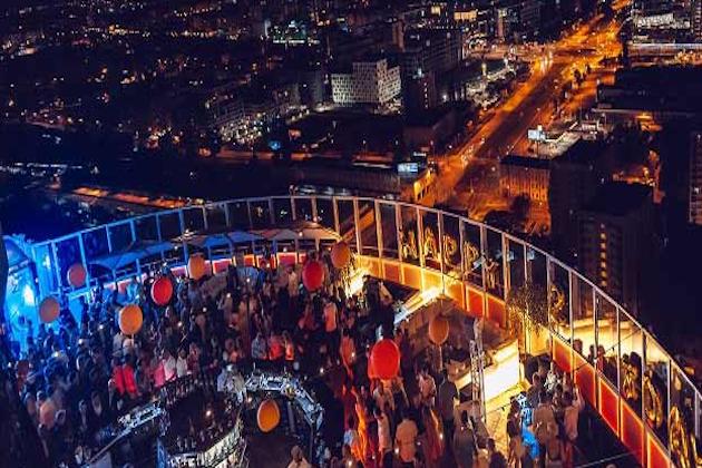 Polish bars celebrate reopening after end of Covid restrictions - Move ...