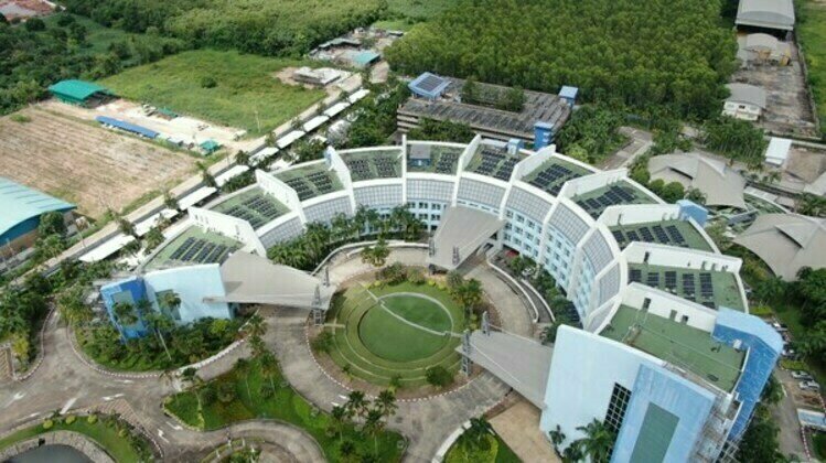 PTT Global Chemical Boosts Sustainability, To Install Solar Rooftop ...