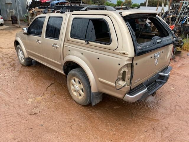 Air Cleaner/Box Rodeo Holden 2006