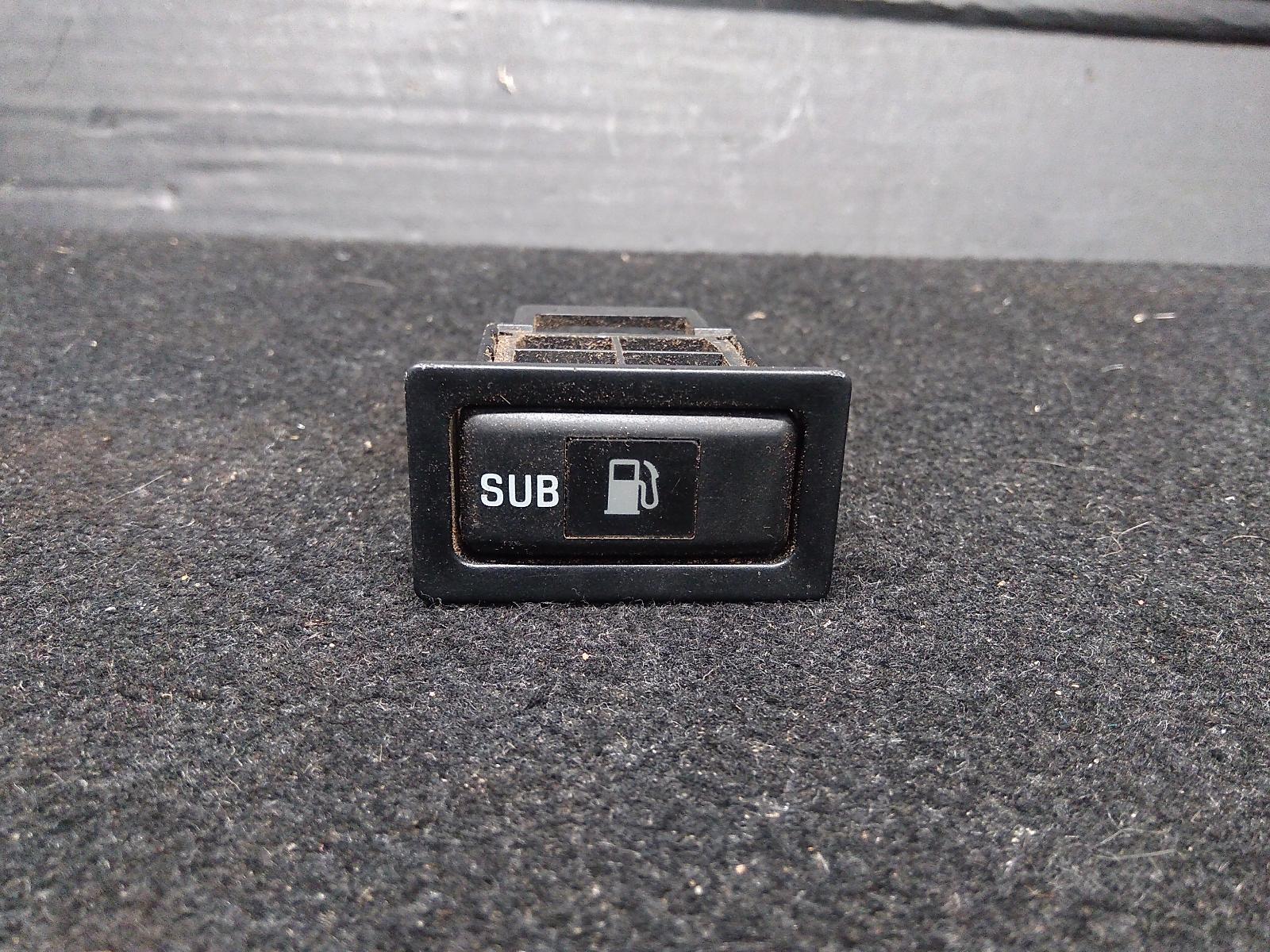 Misc Switch/Relay Landcruiser Toyota 2000