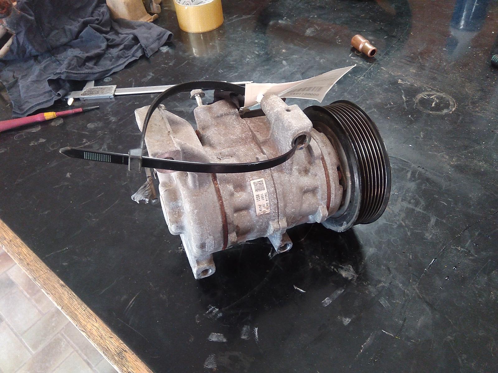 A/C Compressor Hilux Toyota 2019