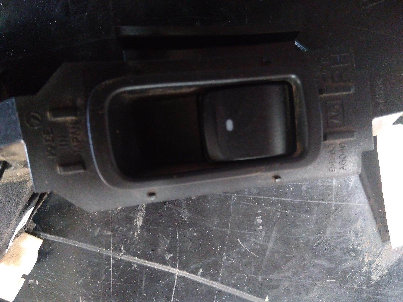 Pwr Dr Wind Switch Liberty Subaru 2005