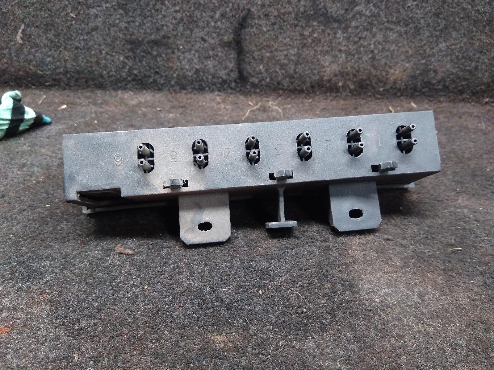 Misc Switch/Relay Commodore Holden 2001