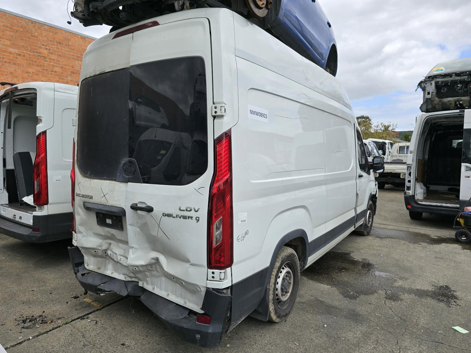 Spare Wheel Winch Deliver 9 Ldv 2022