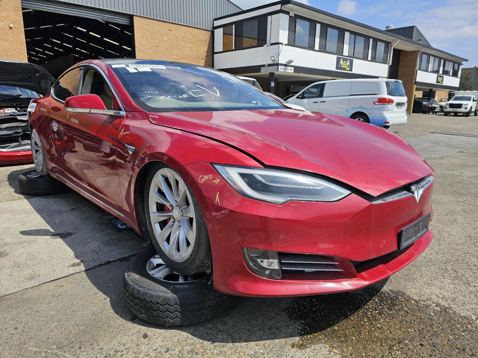 High Voltage Battery Model S Tesla 2017