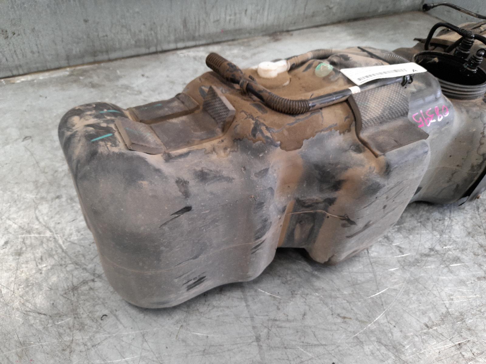 Fuel Tank Deliver 9 Ldv 2022