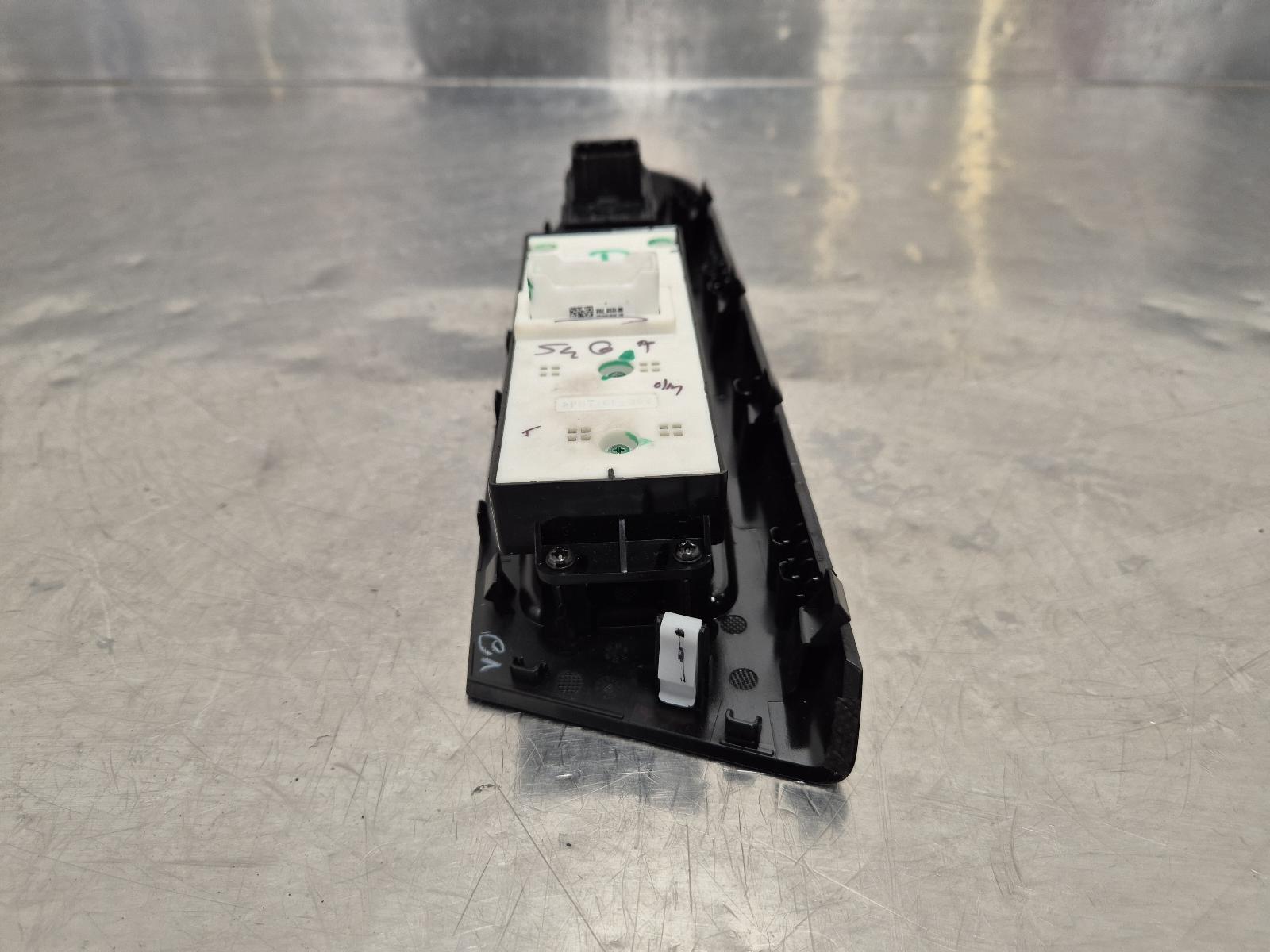 Pwr Dr Wind Switch Scorpio Mahindra 2023