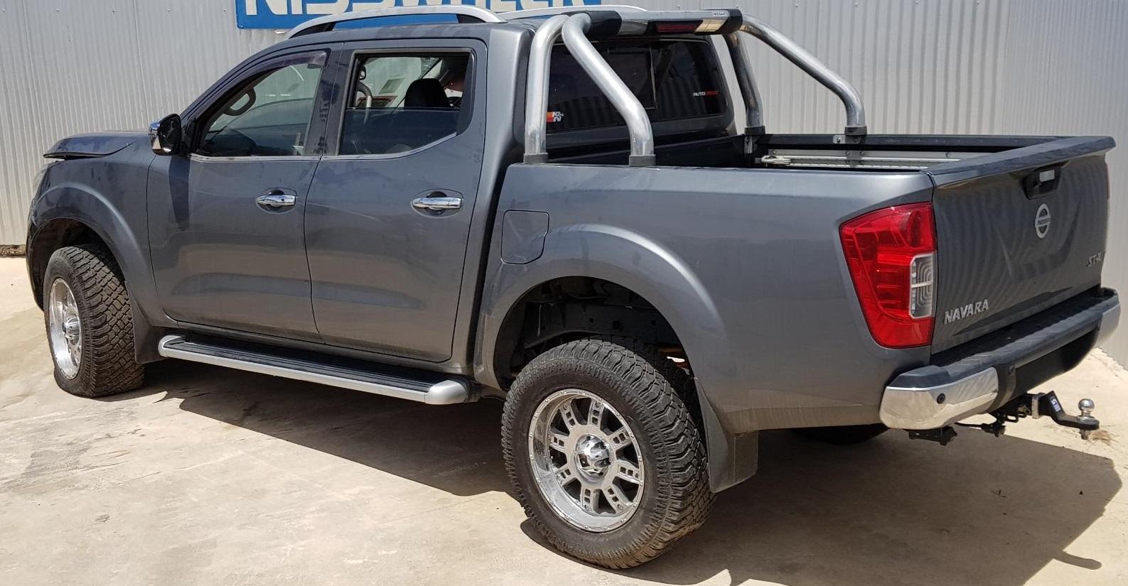 Spare Wheel Carrier Navara Nissan 2017