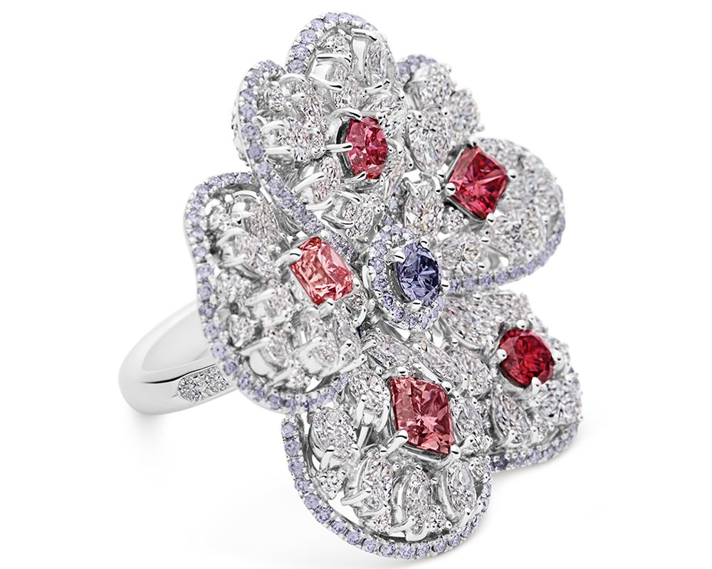 How to successfully wear pink diamonds | Vogue Australia