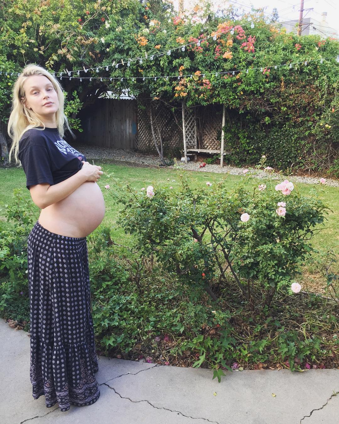 Model Jessica Stam shares the first photos of her daughter | Vogue ...