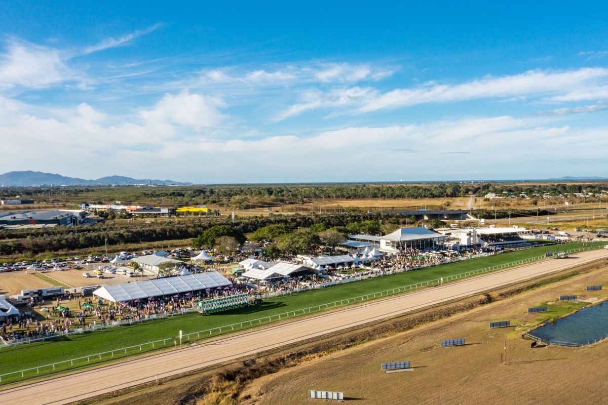 Cluden Park's set for Spring Action After Success of Winter Racing ...