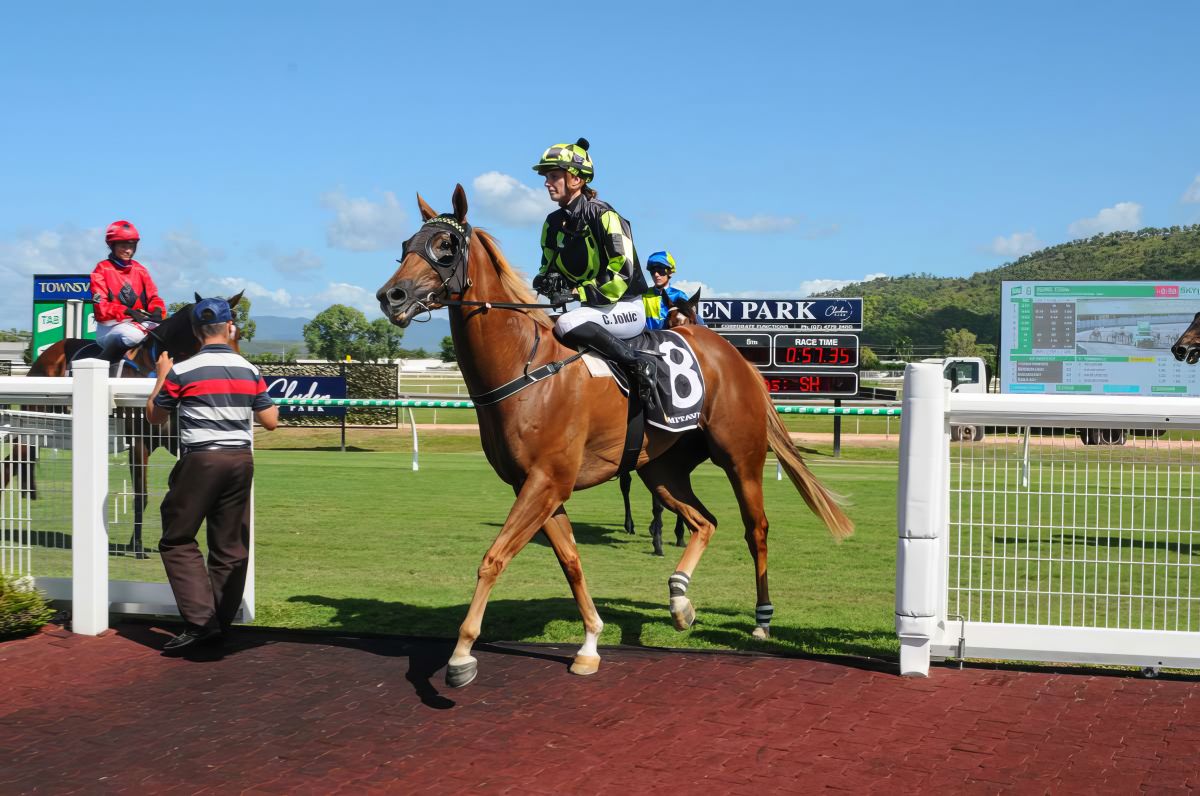 Double Day for Chelsea | Cluden Park