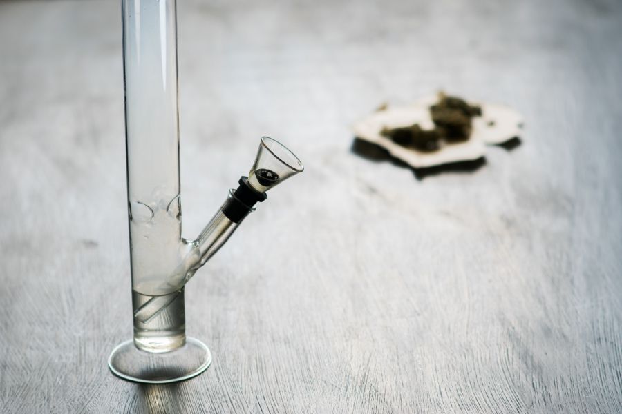 Is it illegal to possess a bong or pipe? | Wallace & Wallace Lawyers