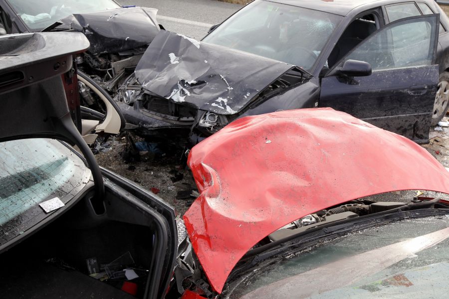 Multi-Car Accidents - Who is at fault? | Wallace & Wallace Lawyers