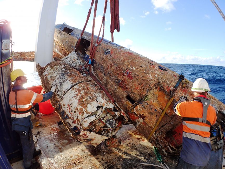 Pacific Marine Group | Norfolk Island Plane Salvage
