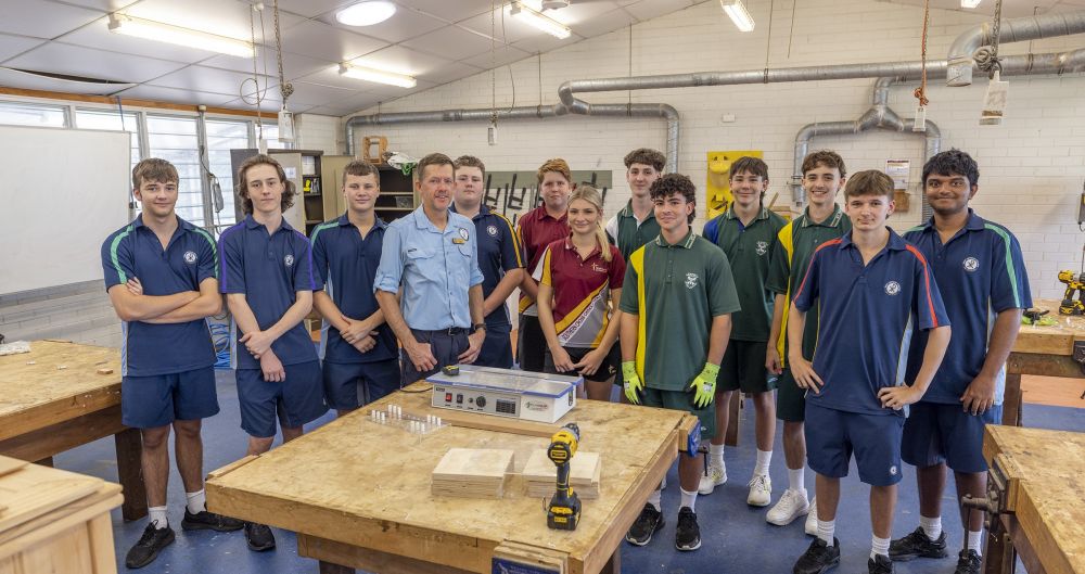 Students get switched on with Certificate II in Electrotechnology | TSV ...