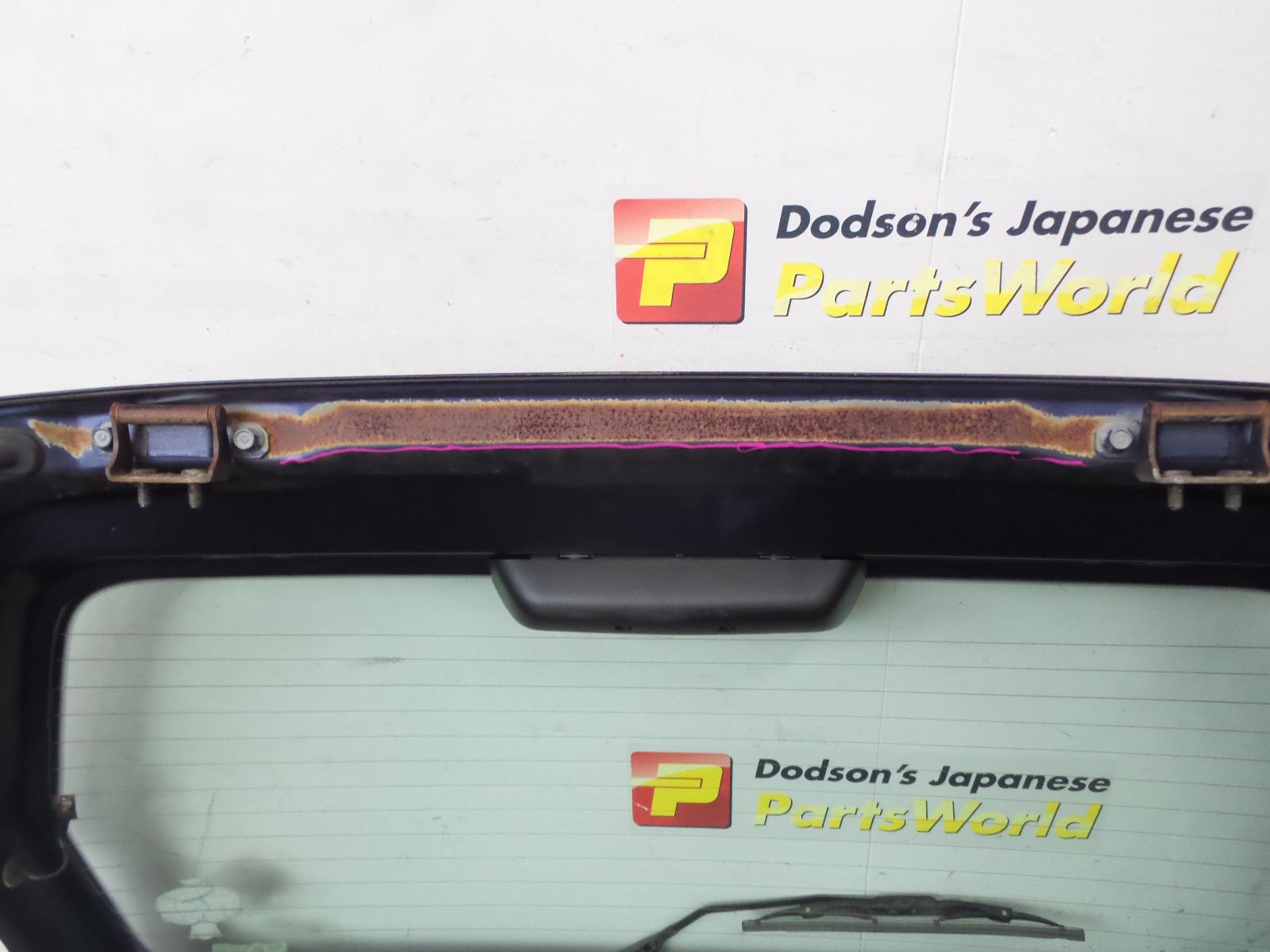 PartsWorld : Tailgate parts for Nissan Wingroad - Y10 1994-1998 series ...