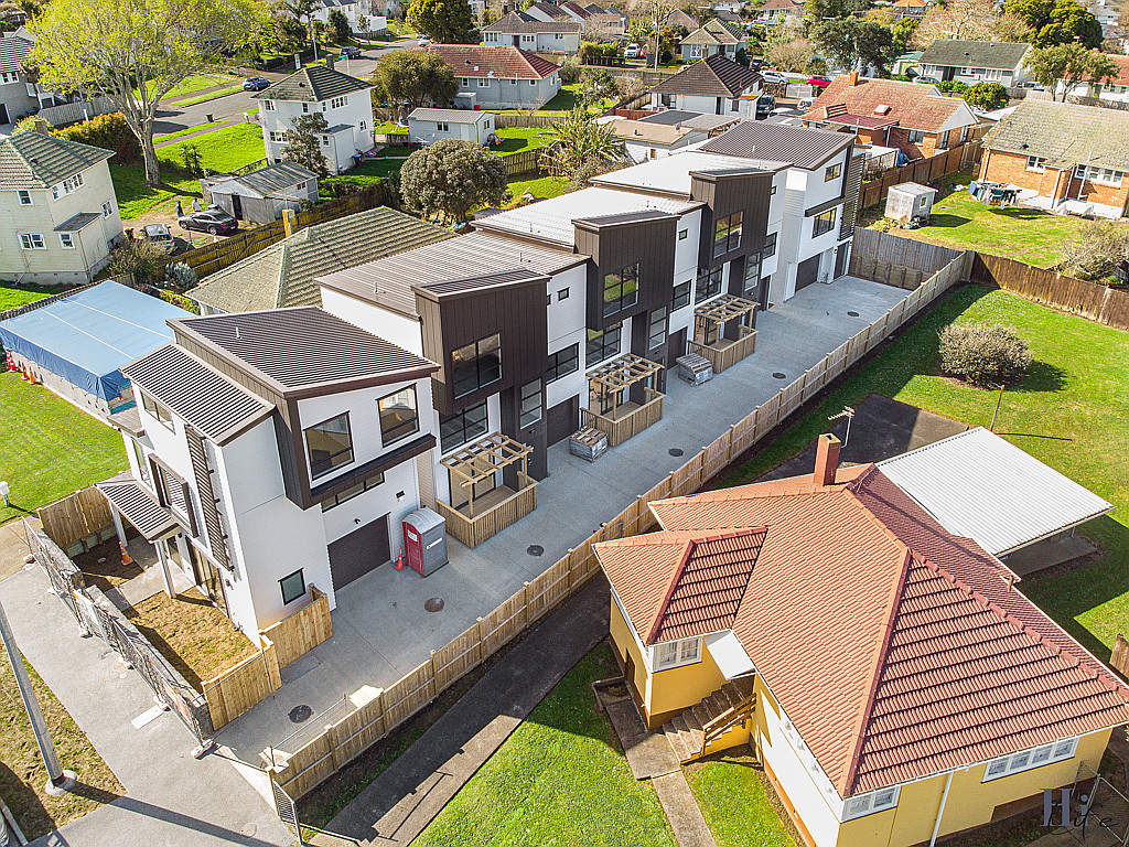Ray White Parnell
