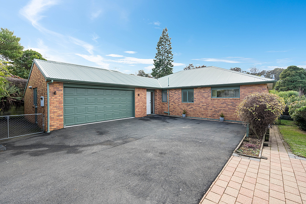 SOLD! Superb single level brick home | NZ Property Solutions
