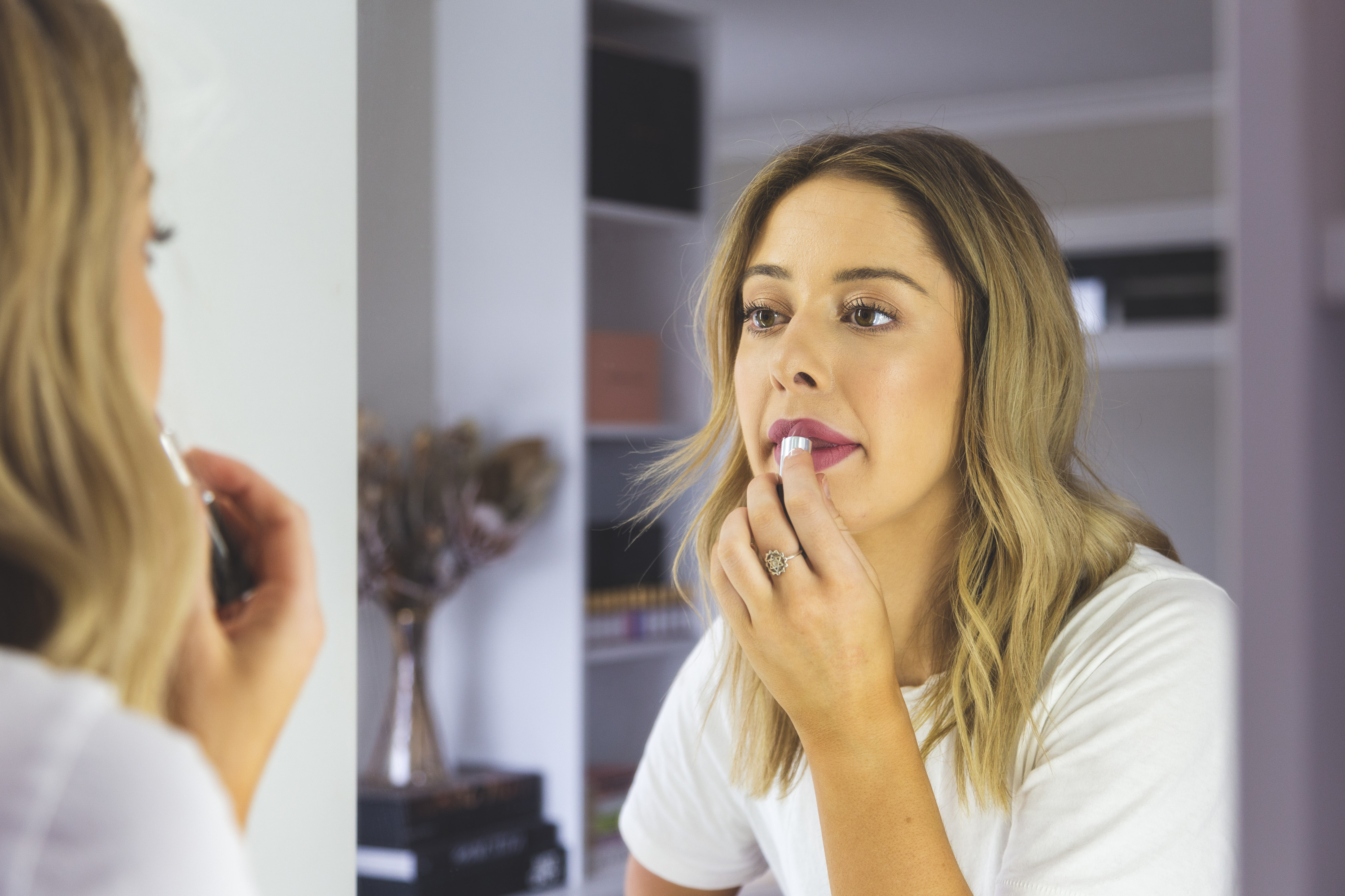 indigo & iris: lipstick | PledgeMe