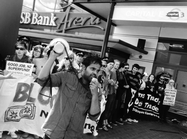 Peace Activists VS The Weapons Conference | PledgeMe