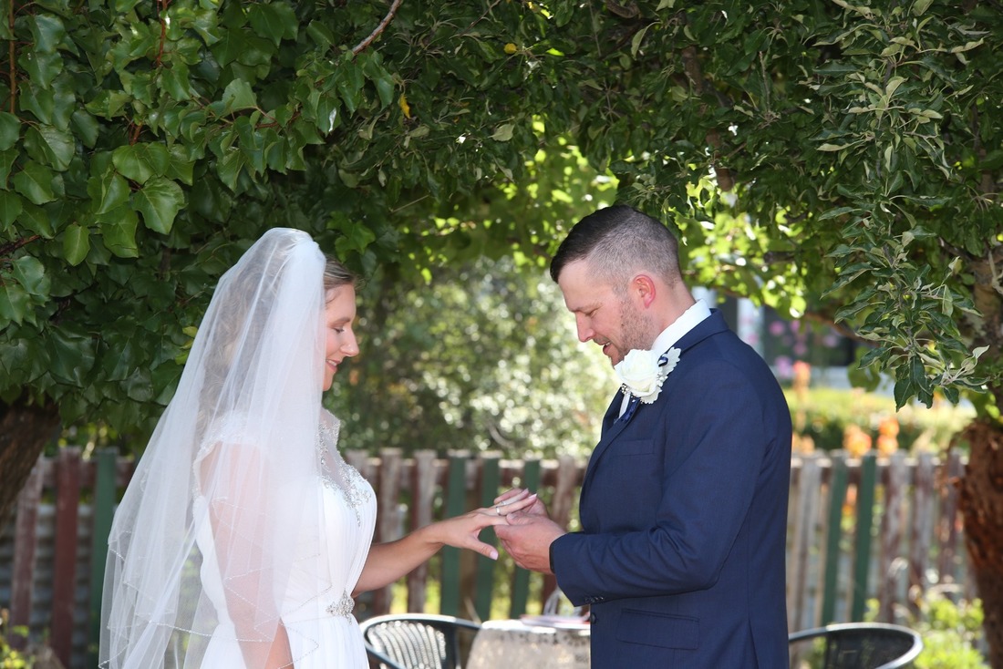 YEM - Jemma & Ryan's Wedding - Linda Pasfield Photography Tasmania