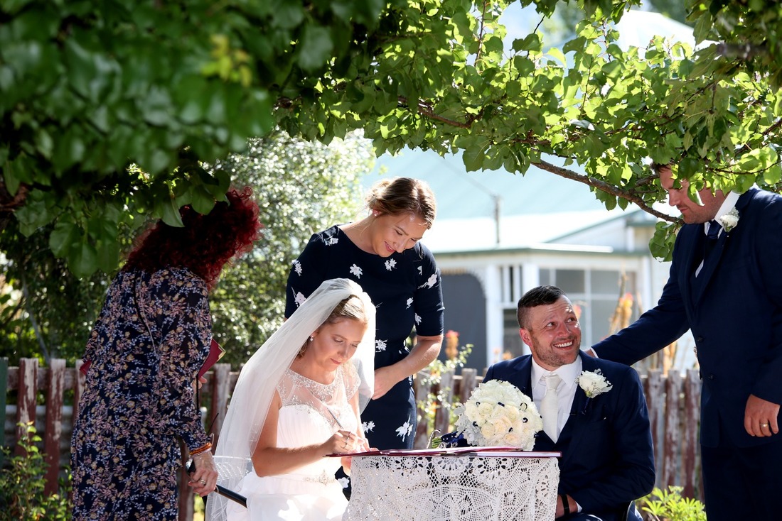 YEM - Jemma & Ryan's Wedding - Linda Pasfield Photography Tasmania