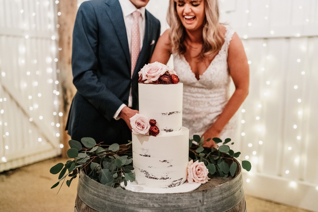 YEM - Jacqui Riley - Divine Cakes