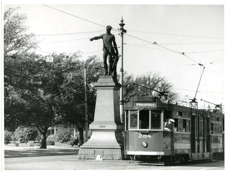 Light's Vision and Memorial to Colonel William Light - Montefiore Hill ...