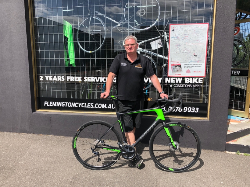 Flash Gordon temporarily foils some brazen bike thieves! - Vault Protected