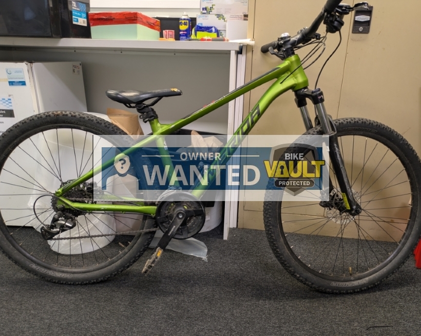 Owner Wanted Bike - Merida big seven - Vault Protected