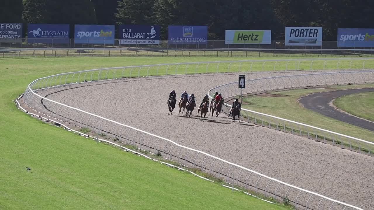 Ballarat Jump Out 6 23122021 | RACING.COM