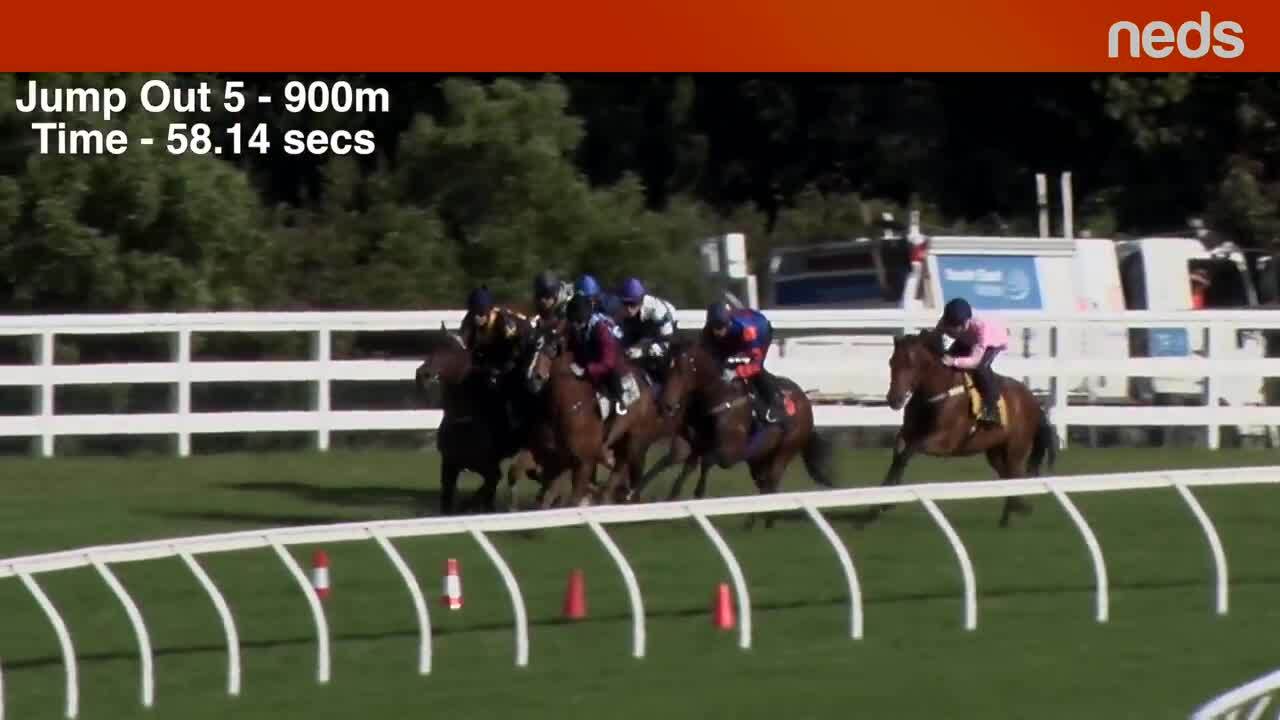 Mornington Jump Out 5 14122022 | RACING.COM