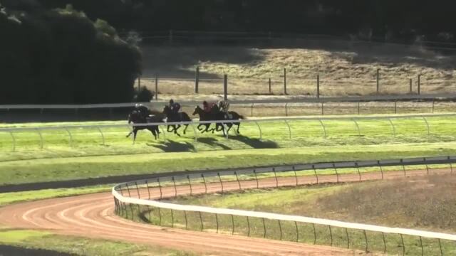 Hamilton Jump Out 4 03042023 | RACING.COM