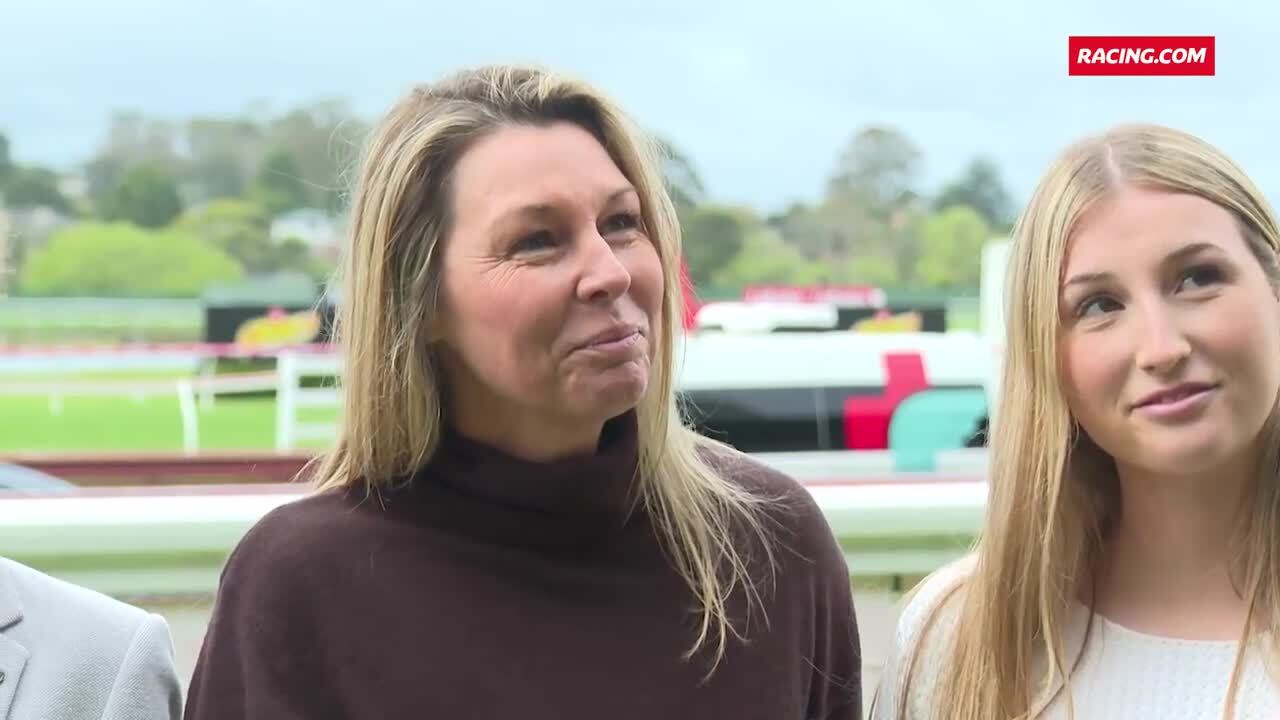 Trish Oliver kids reflect on Ollies career | RACING.COM