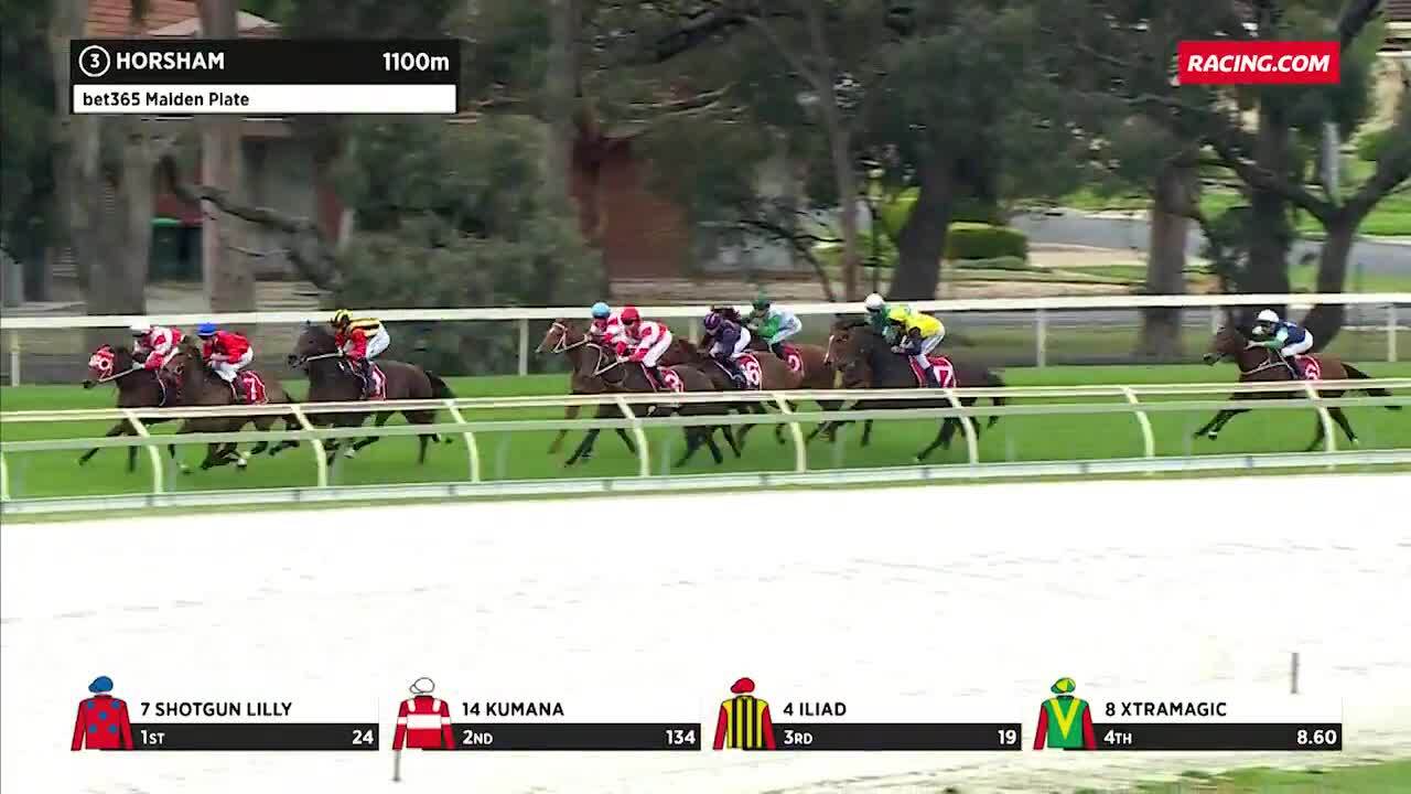 Horsham Race 3 90923 | RACING.COM